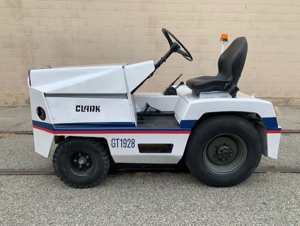 2016 Clark CT-40 Airport Tug – MOVIEMACHINES